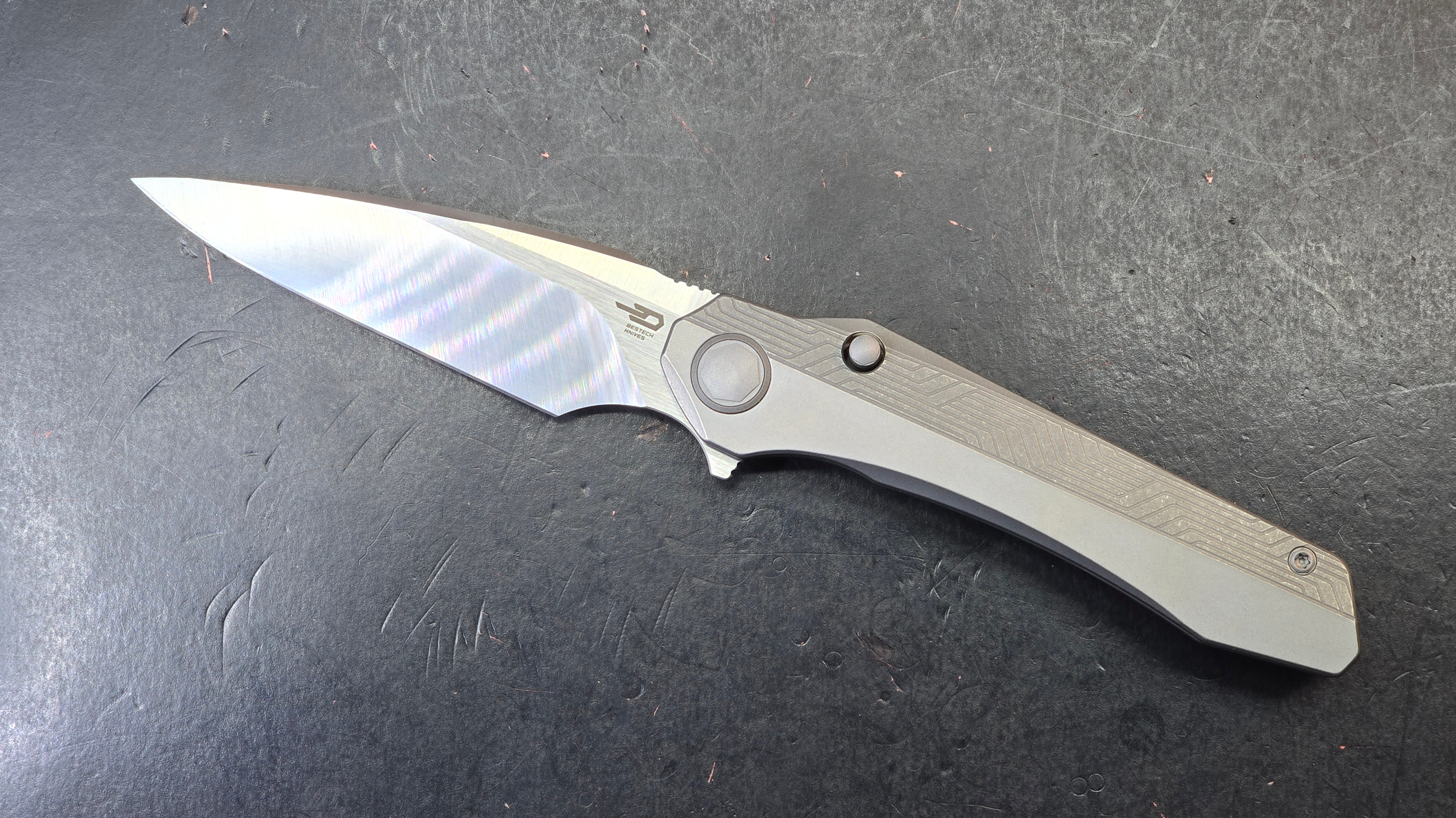 Bestech Wet Nellie Button Liner Lock Gray Titanium Handle Magnacut Bla ...